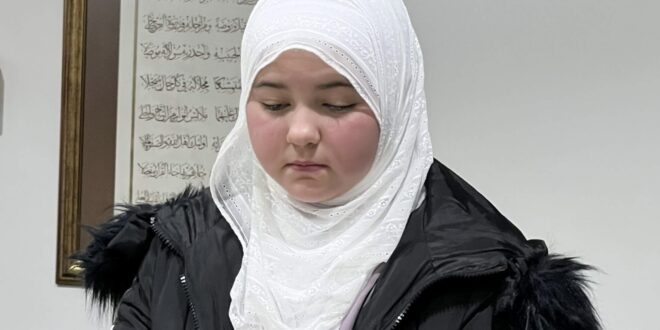 Bosna i Hercegovina dobila je najmlađu hafizu: 10-godišnja Emel Maati ...