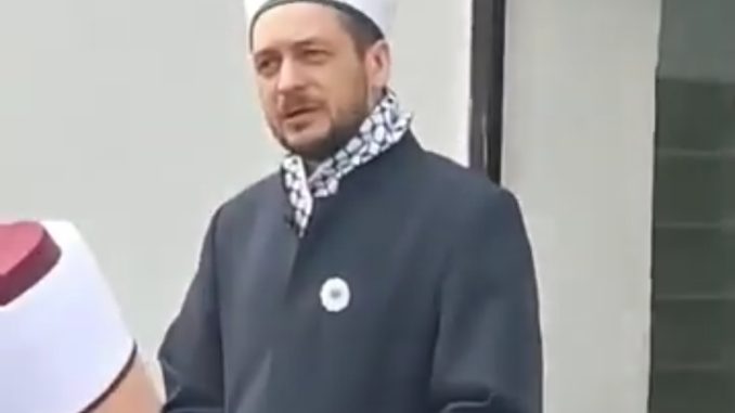 Emotivan govor Idriz ef. Bušatlića na dženazi kćerkice Safije - Iskra ...